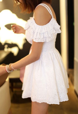 [grzxy6601593]off Shoulder Falbala White Adjustable Spaghetti Strap ...